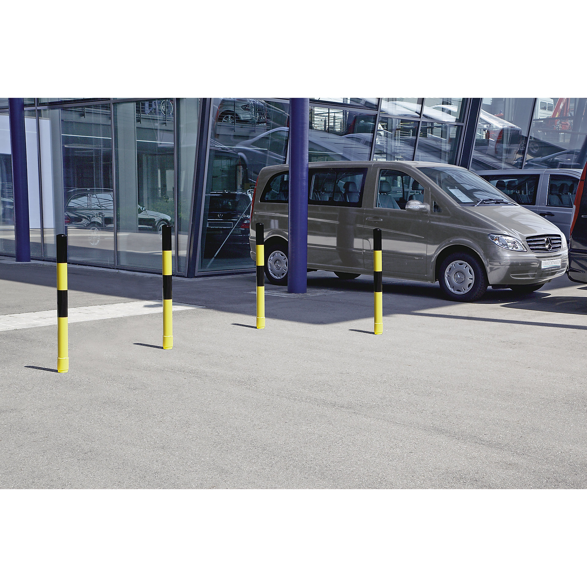Buy bollards, barrier posts | KAISER+KRAFT