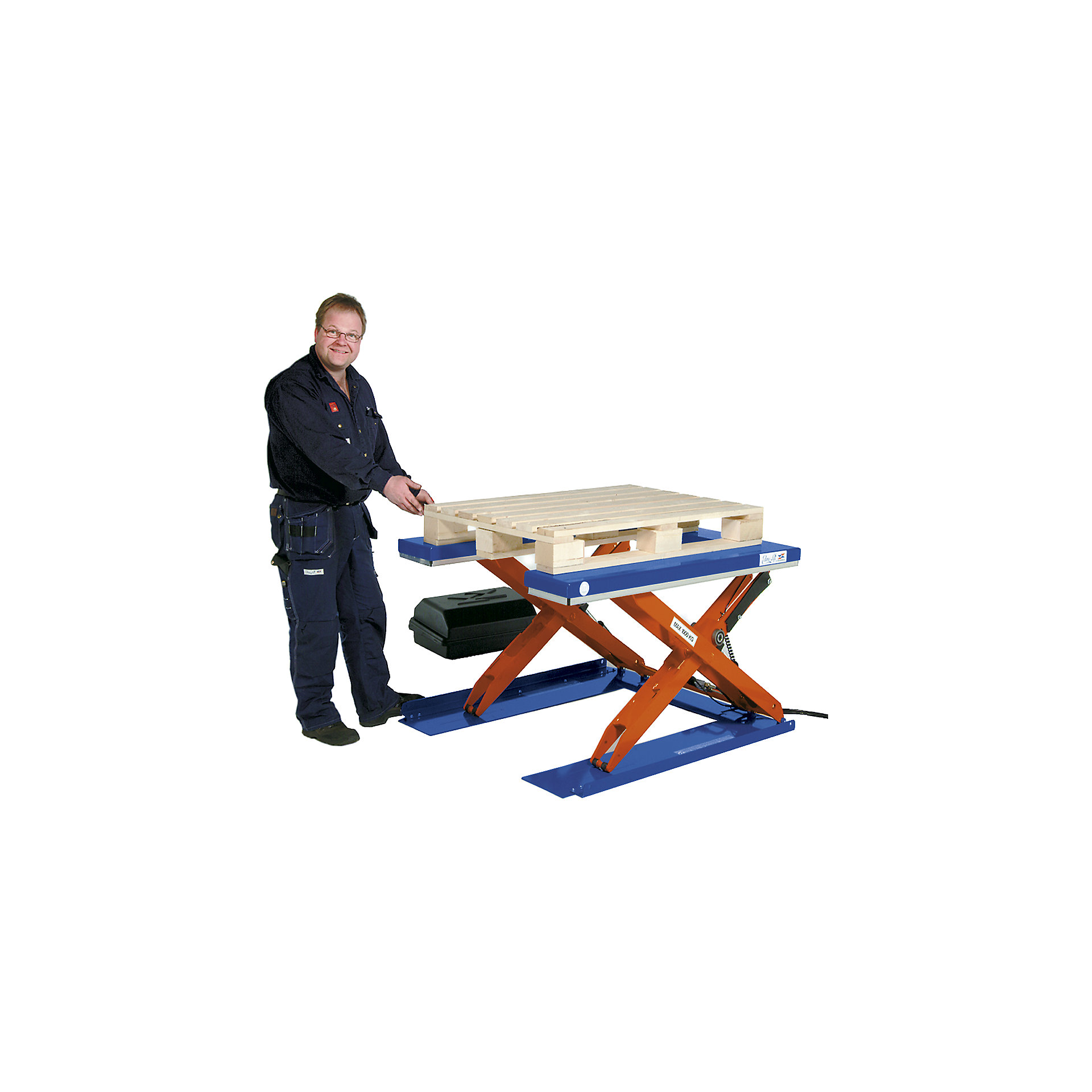 Low profile lift table – Edmolift: LxW 1350 x 1080 mm, lifting range up ...