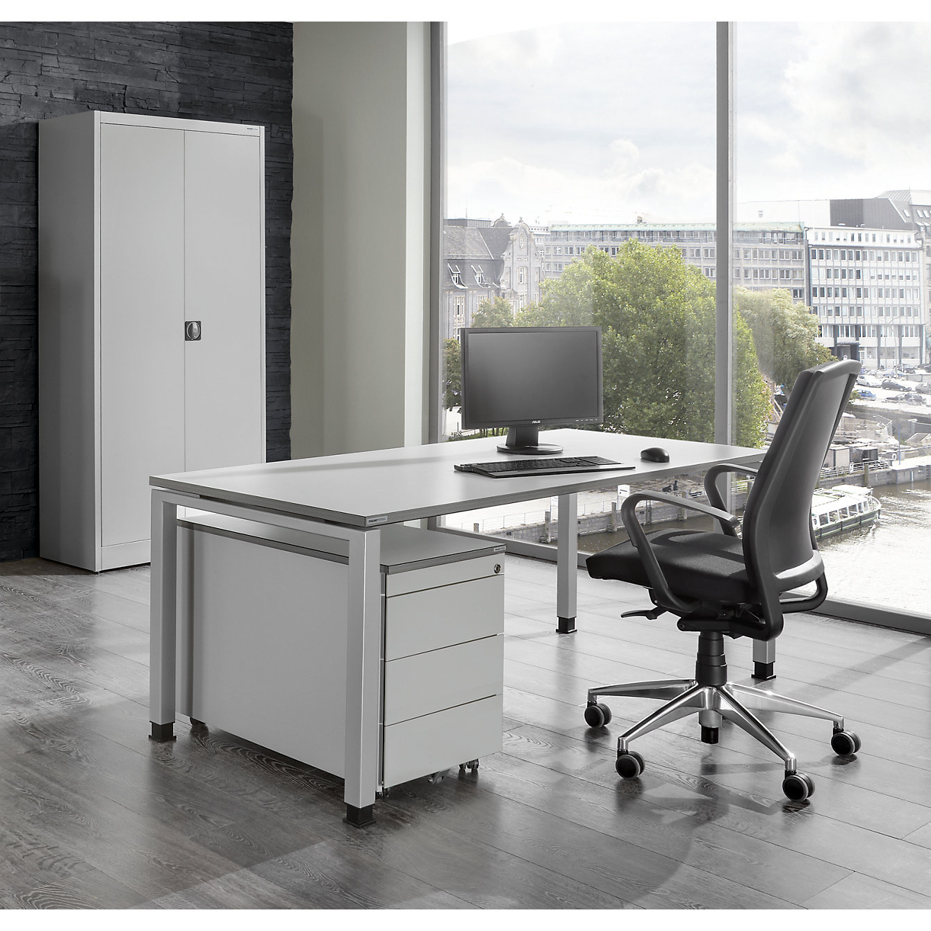 Office furniture sets, complete office furniture | KAISER+KRAFT