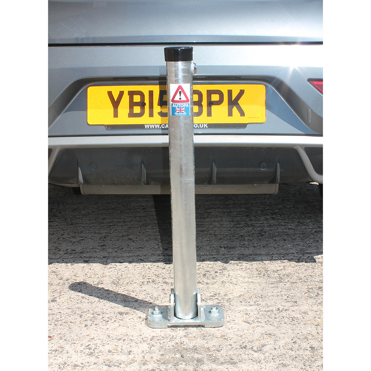 Autopa Hinged Parking Post | Safety & Access | BiGDUG