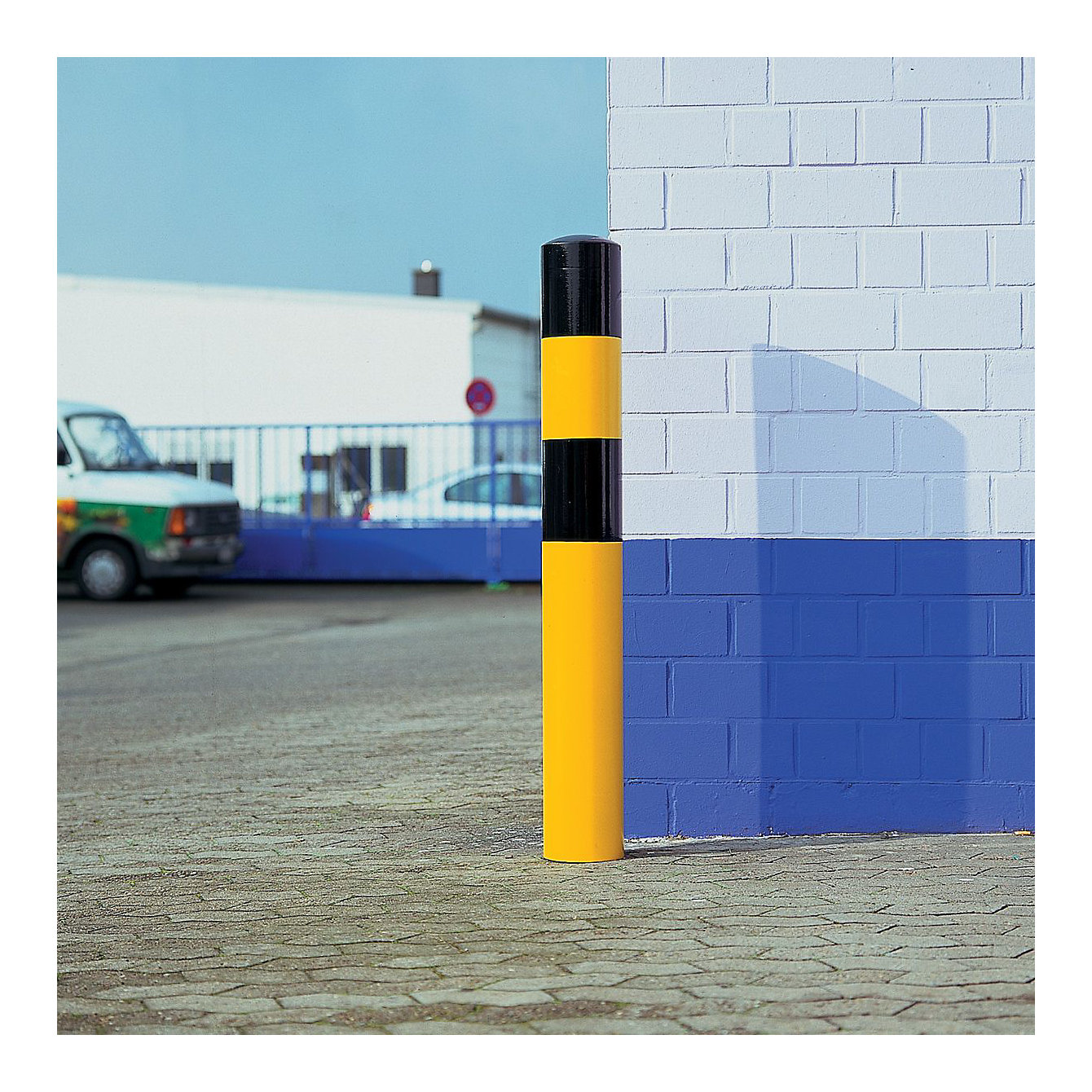 Bollards | Bollard Posts | Stainless Steel Bollards | BiGDUG